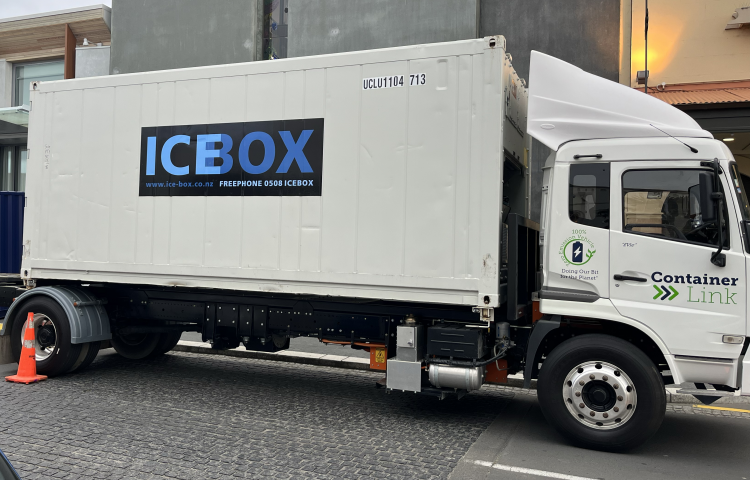 26c9d8dc3dce46f00db5d99516f09049